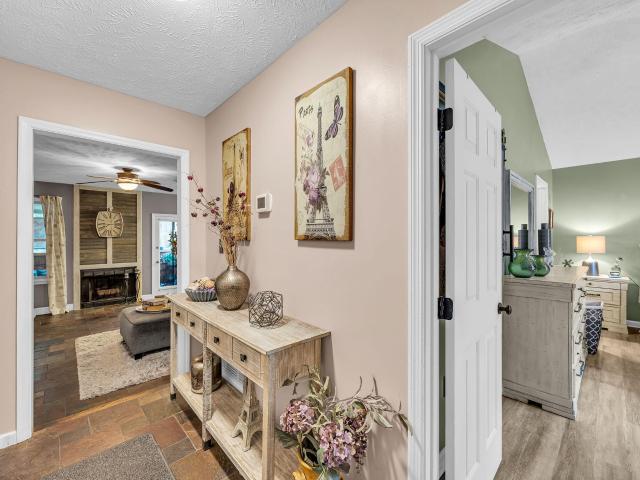 633 Lilac Lane