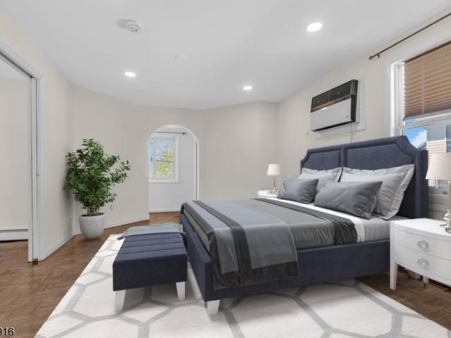 633 Mcgillvray Pl