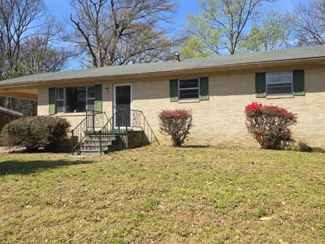 633 Melton Ave, Dyersburg, TN 38024