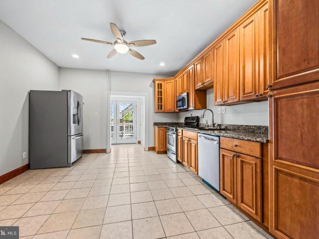 633 S Conkling St, Baltimore, MD 21224 | MLS #MDBA2224