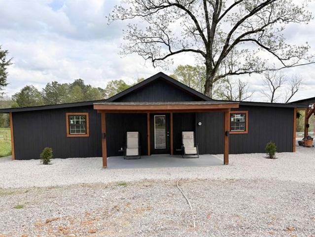 633 Smith Rd, Winfield, AL 35594