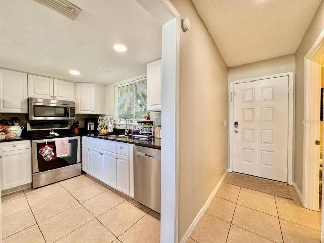 6345 Newtown Cir, Unit 45A1, Tampa, FL 33615 | MLS #TB8456