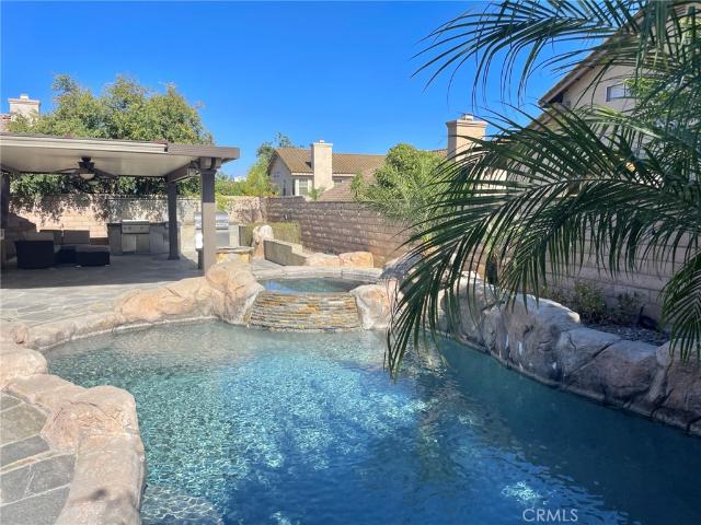 6345 Amherst Court
