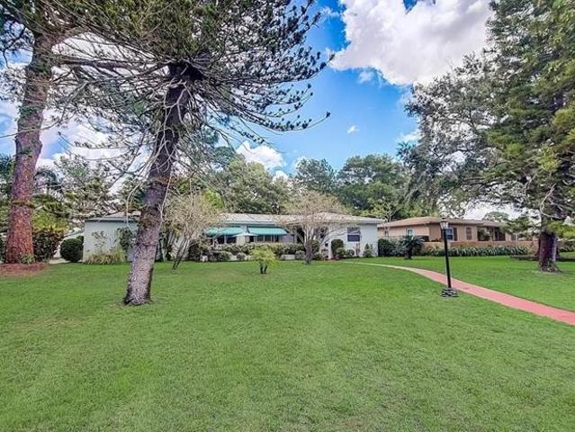 6345 Burlington Ave N, Saint Petersburg, FL 33710