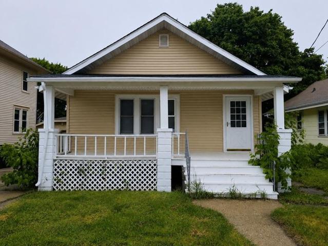 6345 27th Ave, Kenosha, WI 53143