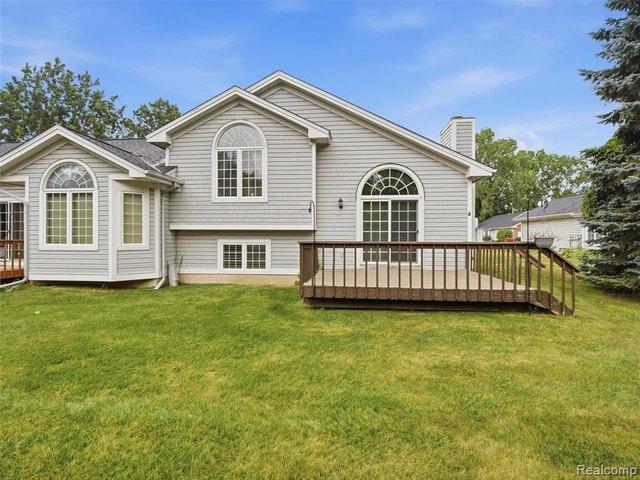 6346 Squire Lake Dr, Mount Morris Township, MI 48433