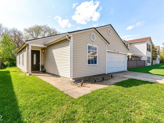 6348 Alonzo Dr, Indianapolis, IN 46217 | MLS #22094 | Compass