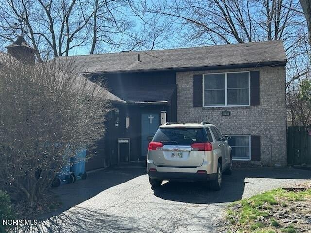 6349 Wedgewood Dr, Sylvania, OH 43560