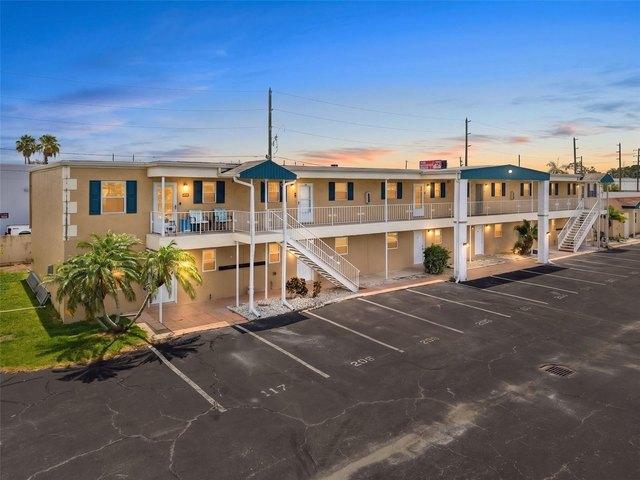 6340 E Providence Cir Unit 204, New Port Richey, FL 34652