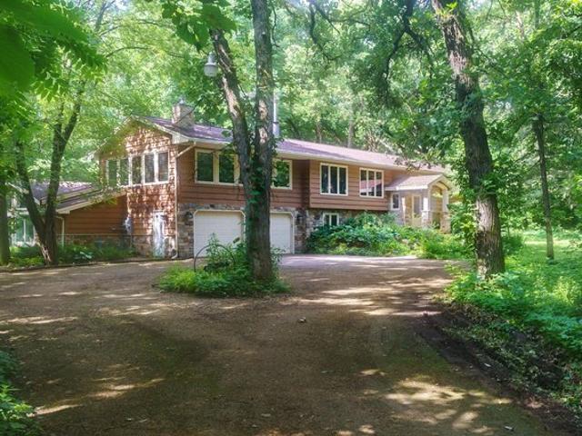 6340 Lamar Ave S, Cottage Grove, MN 55016