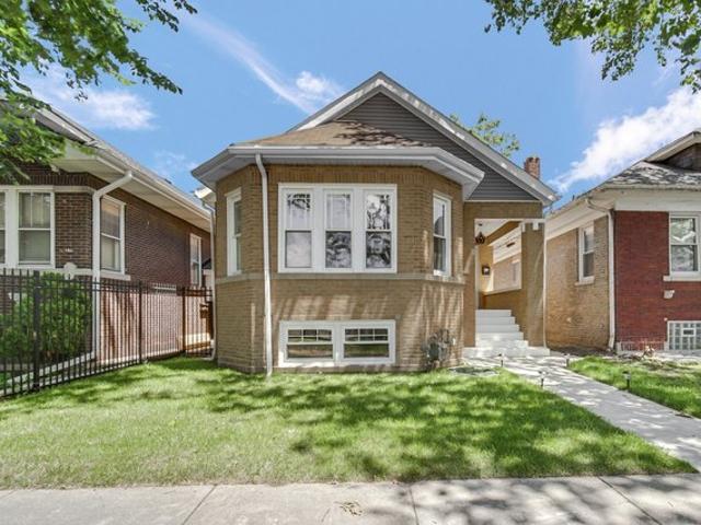 6341 N Campbell Ave, Chicago, IL 60659