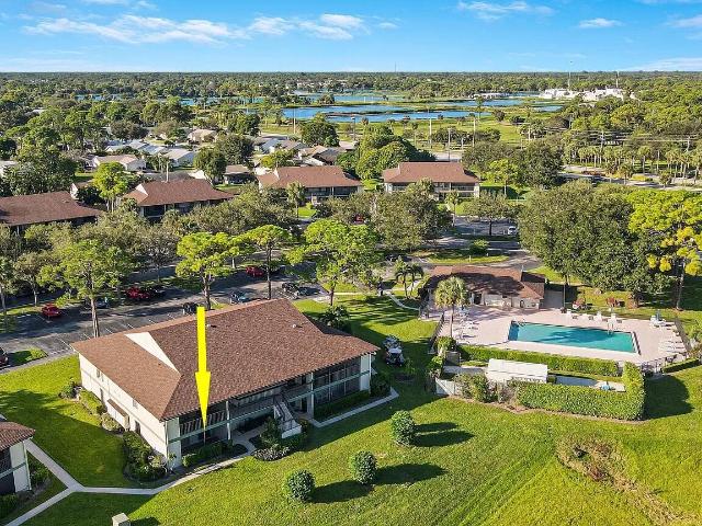 6341 Chasewood Dr, Unit C, Jupiter, FL 33458 | MLS #B26013 | Compass