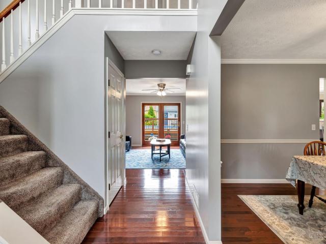 6341 Kings Arms Way