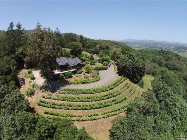 6341 W Dry Creek Rd, Healdsburg, CA 95448
