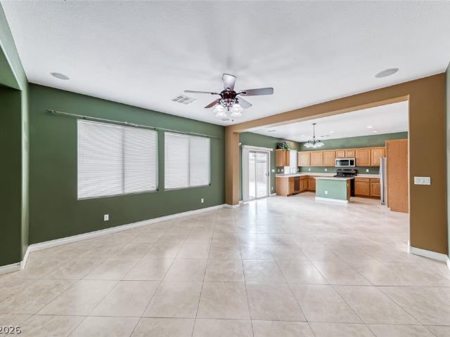 6342 Heather Creek Pl, Las Vegas, NV 89122 | MLS #2772