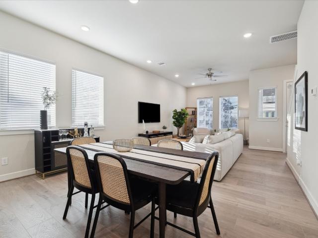 6342 Paddington Bend Drive