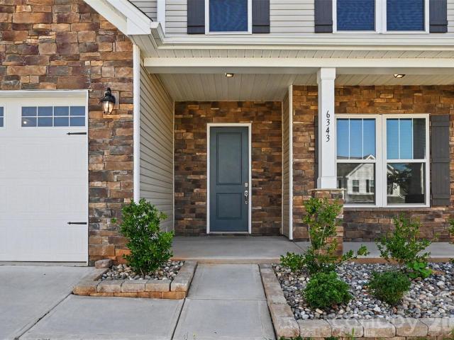 6343 Clarisse Drive SW