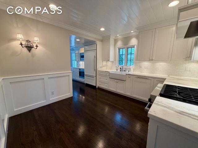 634 College Ave, Menlo Park, CA