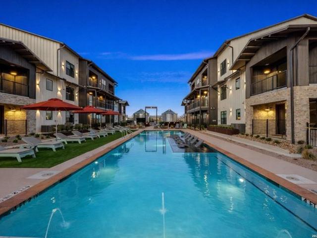 634 Central Pkwy Unit 1205, New Braunfels, TX 78130