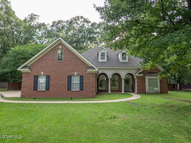 634 Crosby Ln, Columbus, MS 39701