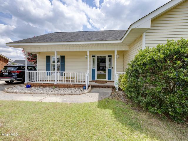 634 Bayberry Lane