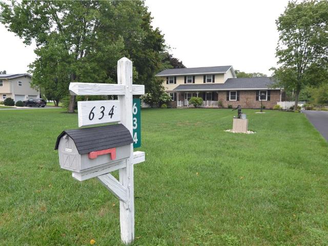634 Gladys Drive