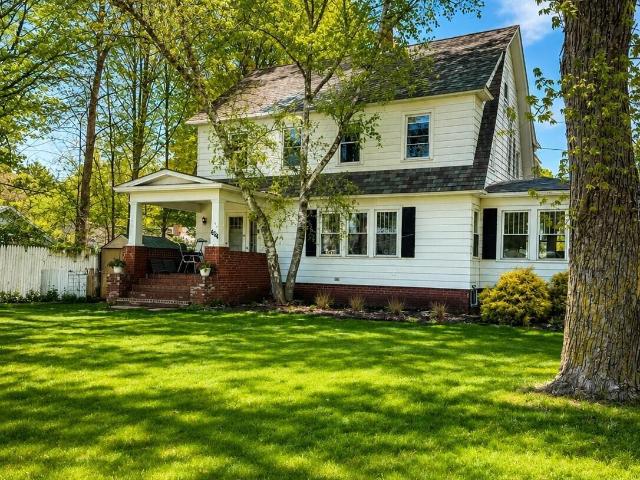 634 Glen Street