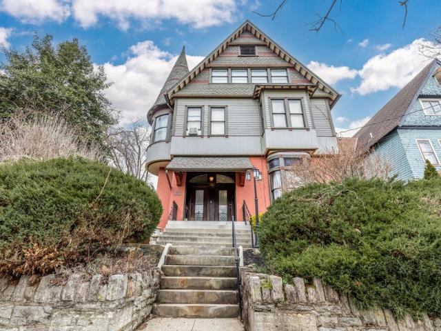 634 Greenup Street