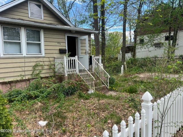 634 Drumgoole Road East