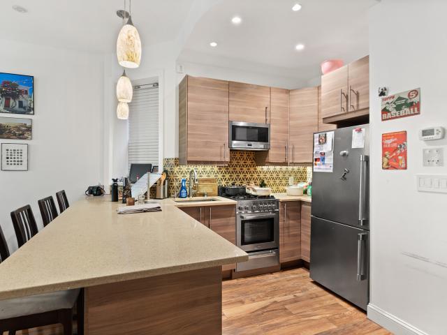 634 East 14th Street, New York, NY