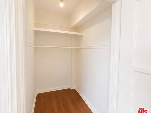 634 S Gramercy Place 310