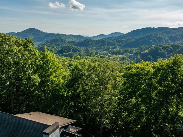 634 Stover Ridge