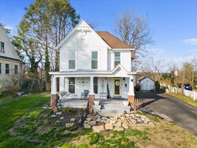 634 Prospect Ave, Pulaski, VA 24301