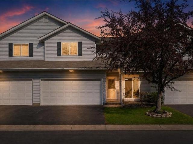 634 Roundhouse St, Shakopee, MN 55379