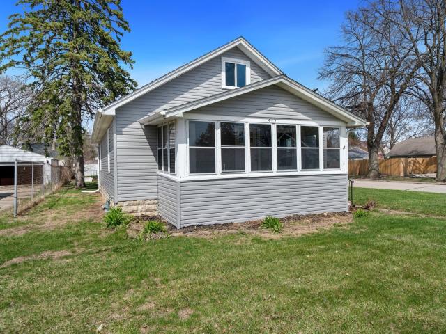 634 River Lane