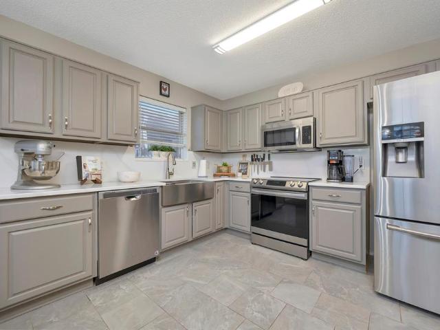 6354 Stonewater Bend Trail