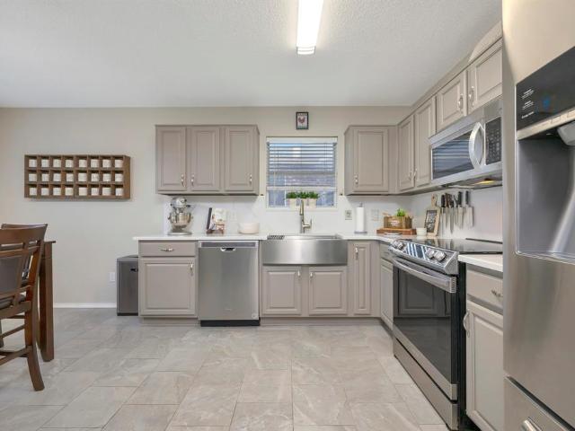 6354 Stonewater Bend Trail