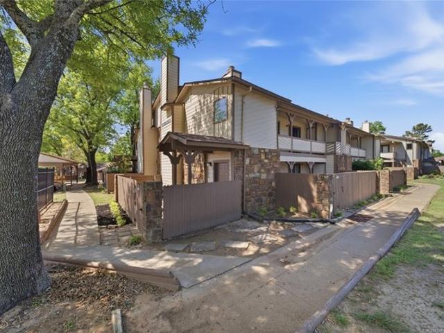 6354 S 80th East Ave Apt E, Tulsa, OK 74133
