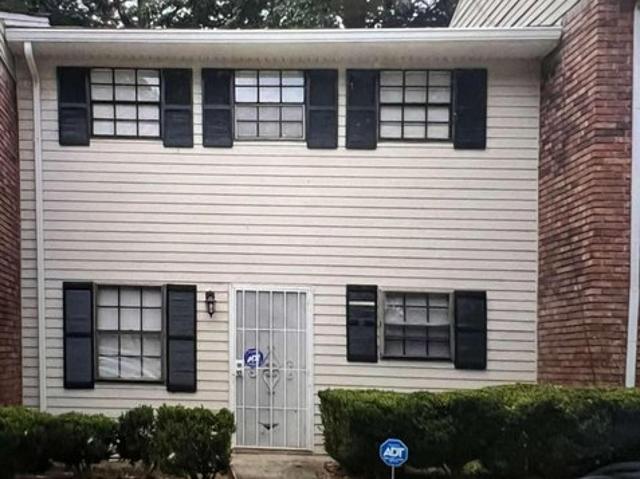 6354 Shannon Pkwy Apt 2C, Union City, GA 30291