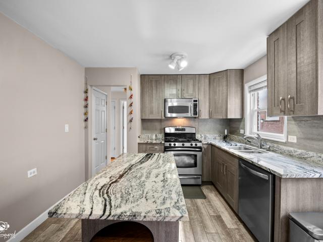 6355 W Addison Street # 1 SW