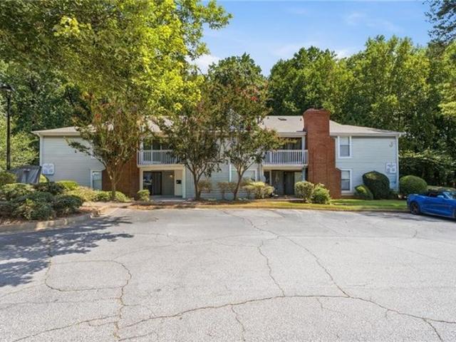 6355 Wedgeview Ct, Tucker, GA 30084