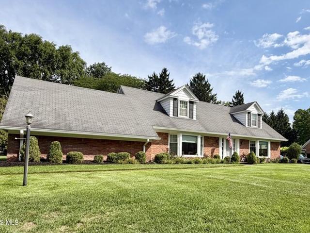 6356 Oakland Ct, Sylvania, OH 43560