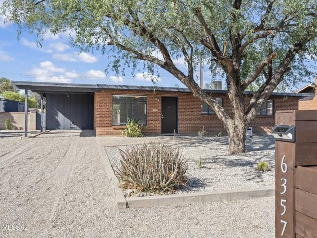 6357 E Calle Dened, Tucson, AZ 85710