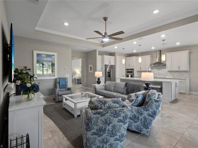 6359 Achievement Ave, Maria, FL 34142