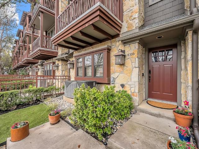 6350 Oriole Drive