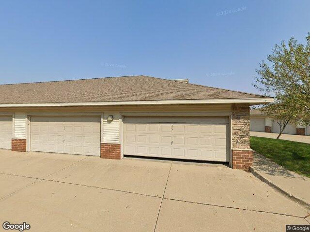 6350 Coachlight Dr Unit 3204, West Des Moines, IA 50266