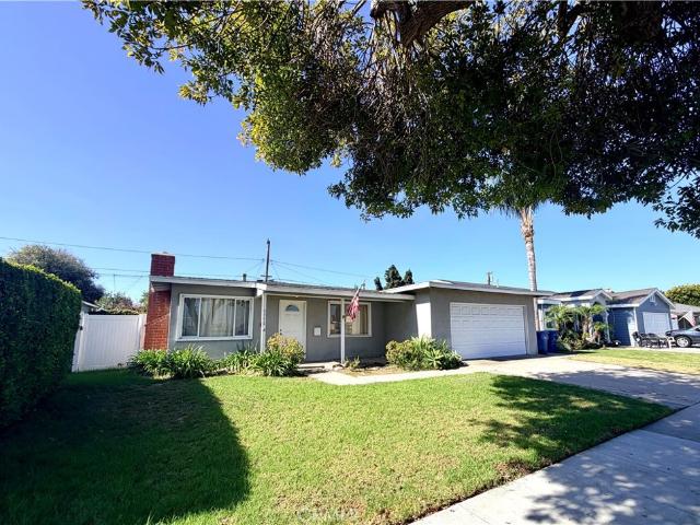 6350 E Barbanell