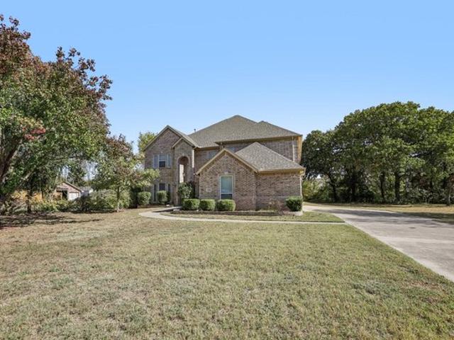 6350 Rogers Dr, North Richland Hills, TX 76182