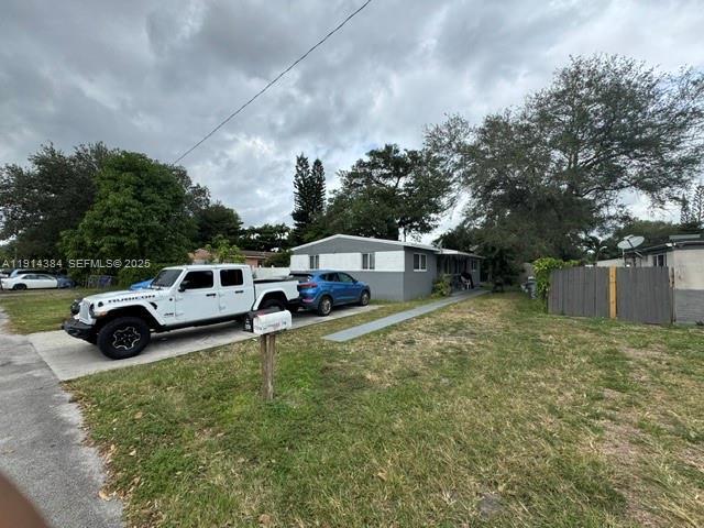 6351 Hayes St, Hollywood, FL 33024 | MLS #A11914 | Compass
