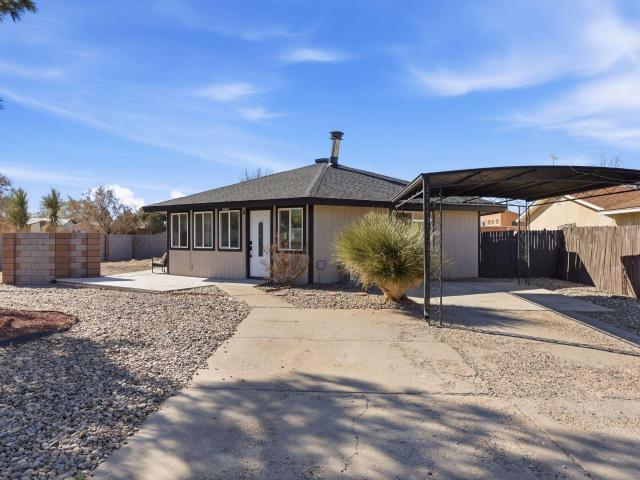 6352 Avenida La Costa NE